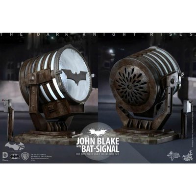 Hot Toys John Blake With Bat Signal Sixth Scale Figure Set | D&R