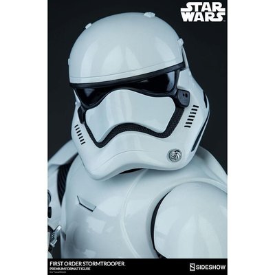 Sideshow Collectibles First Order Stormtrooper Premium Format Figure | D&R